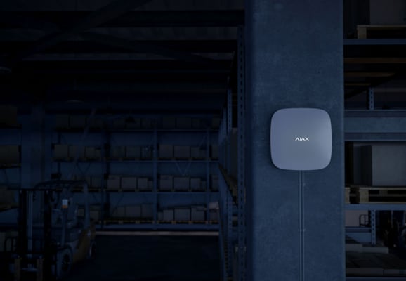 Signal range extenders in the security system | Ajax Systems