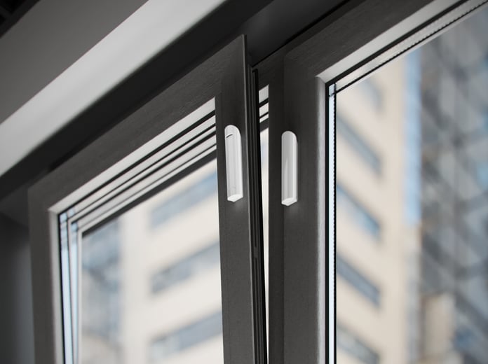 DoorProtect Plus — Opening detector with shock and tilt sensor