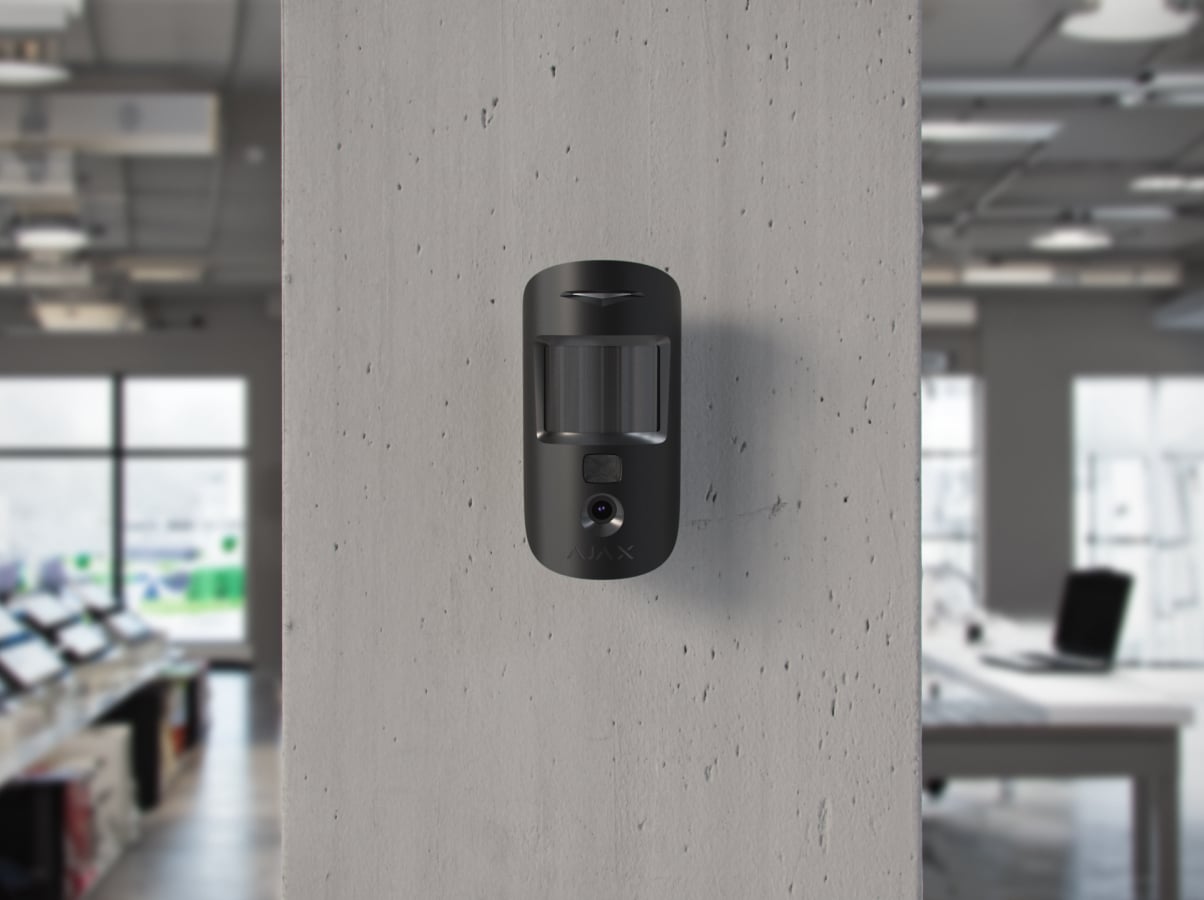 MotionCam (PhOD) — Wireless motion sensor with photo function