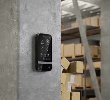 KeyPad TouchScreen — Wireless keyboard with a screen