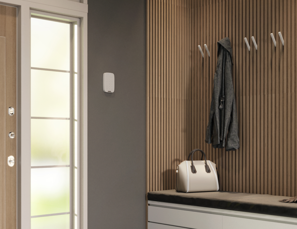 KeyPad Plus — Security keypad with support for contactless chips